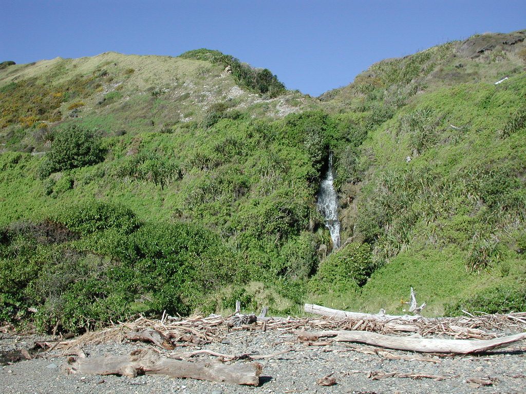 Waterfall_at_Brendan_Beach – Pukerua Bay, New Zealand
